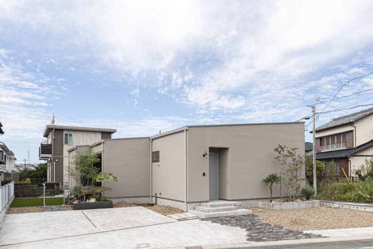 31坪で叶える趣味と遊びの平屋 | 建築事例 | 浜松市の工務店ARRCH(アーチ)